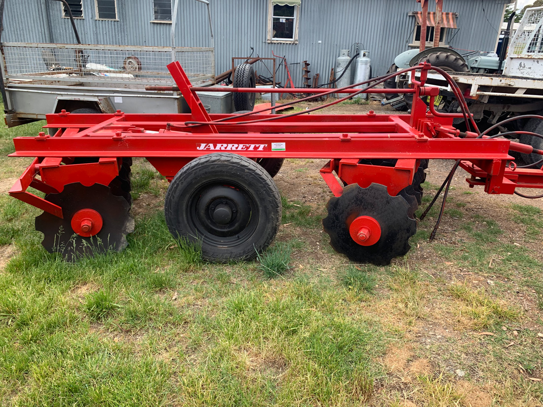 Jarrett 16 Plate Trailing Disc Offset Plough - Nicholson Farm Machinery