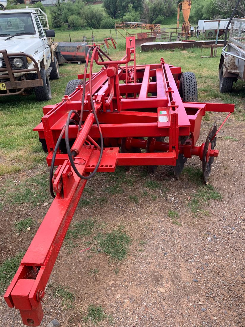 Jarrett 16 Plate Trailing Disc Offset Plough - Nicholson Farm Machinery