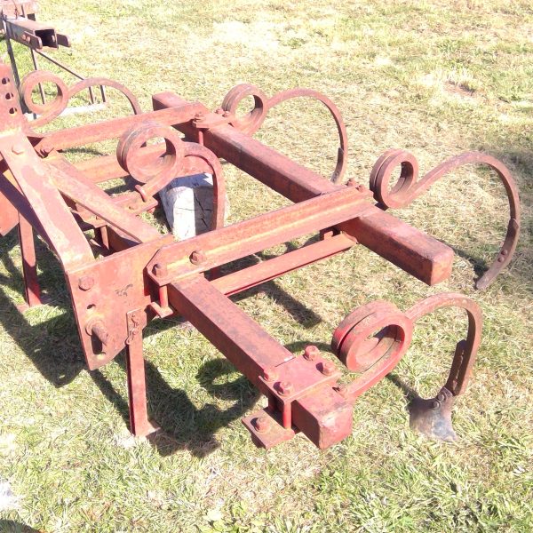 Jarrett 16 Plate Trailing Disc Offset Plough - Nicholson Farm Machinery